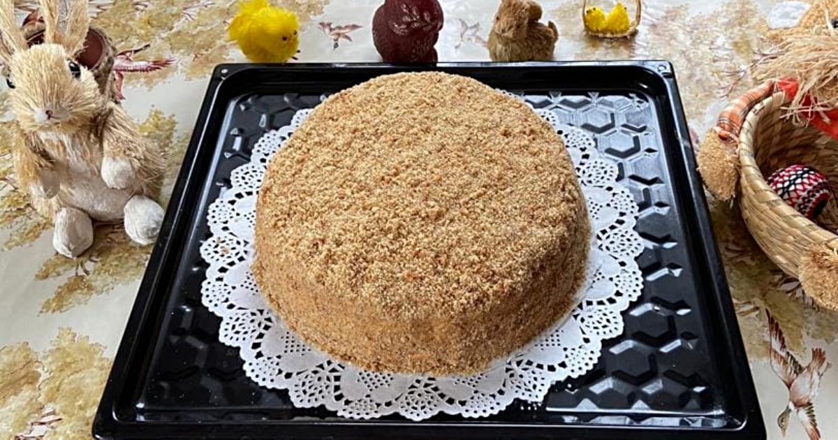 Domácí medovník - VařímeDobroty.cz