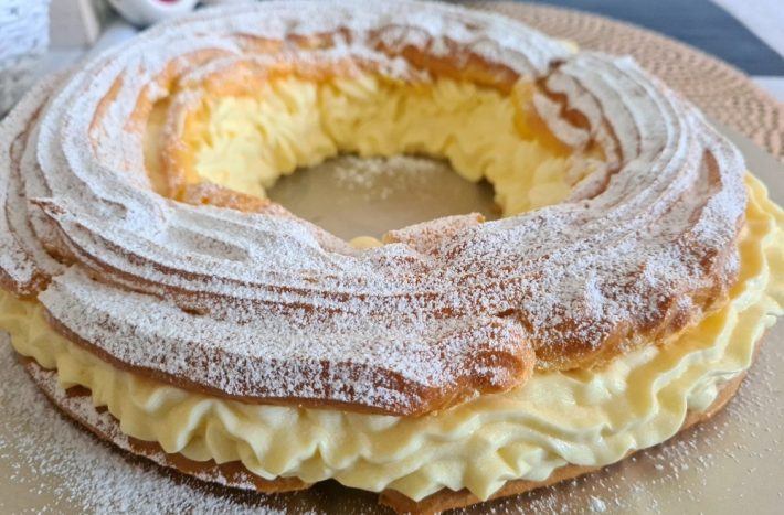 Větrníkový věnec - VařímeDobroty.cz