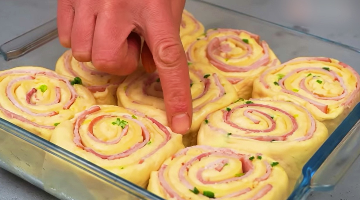 4 slané dobroty z listového těsta - VařímeDobroty.cz