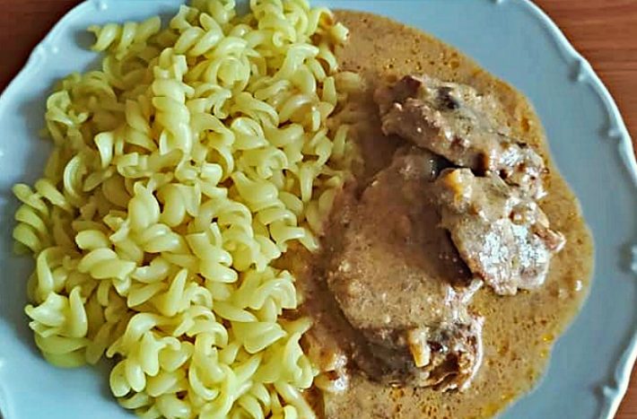 Vepřová debrecínská pečeně - VařímeDobroty.cz