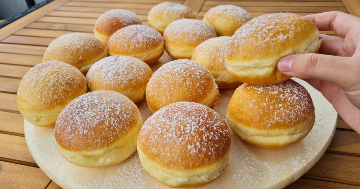 Smažené koblihy s marmeládou - VařímeDobroty.cz