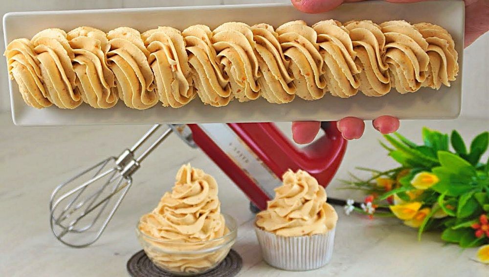 Jablečný závin z tvarohového těsta - VařímeDobroty.cz