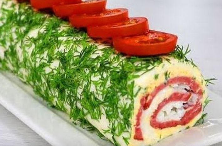 Slaná roláda z taveného sýra - VařímeDobroty.cz