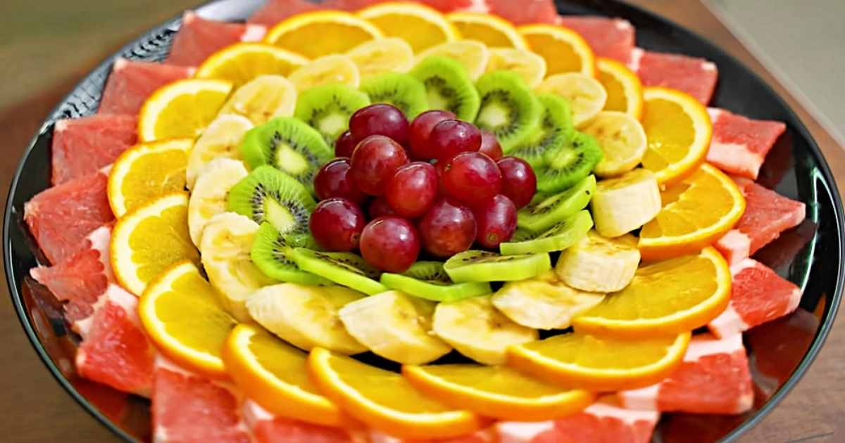 Jak připravit ovoce na slavnostní stůl - VařímeDobroty.cz