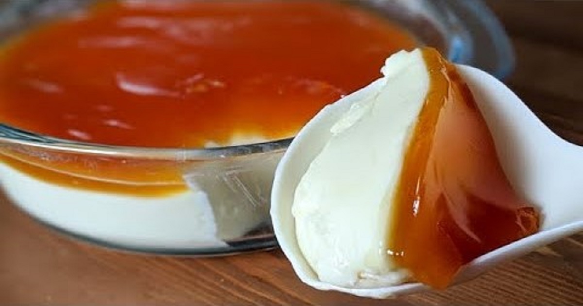 Nepečený pudinkový dezert s karamelem - VařímeDobroty.cz