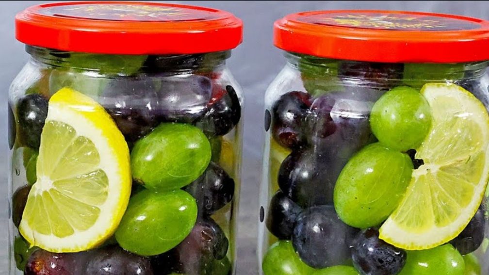 Zavařená rajčatová omáčka - VařímeDobroty.cz