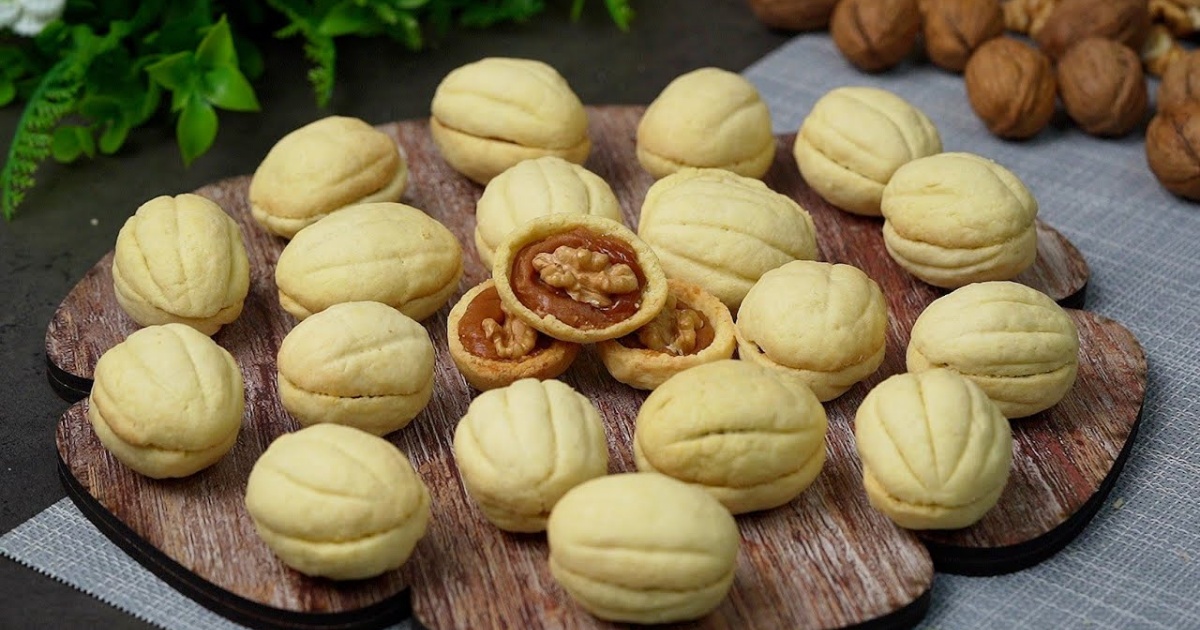 Křehké karamelové vlašské ořechy - VařímeDobroty.cz