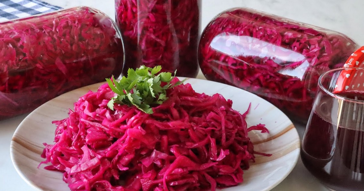 Sterilované červené zelí bez vaření – VařímeDobroty.cz