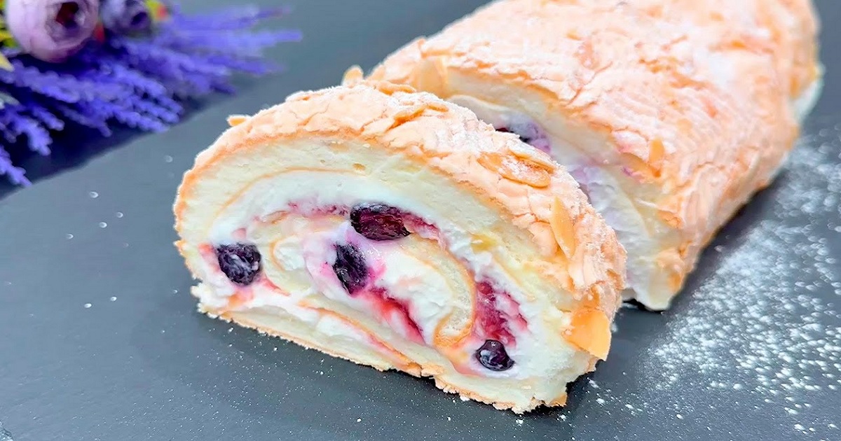 Rychlá sněhová roláda s tvarohovým krémem – VařímeDobroty.cz