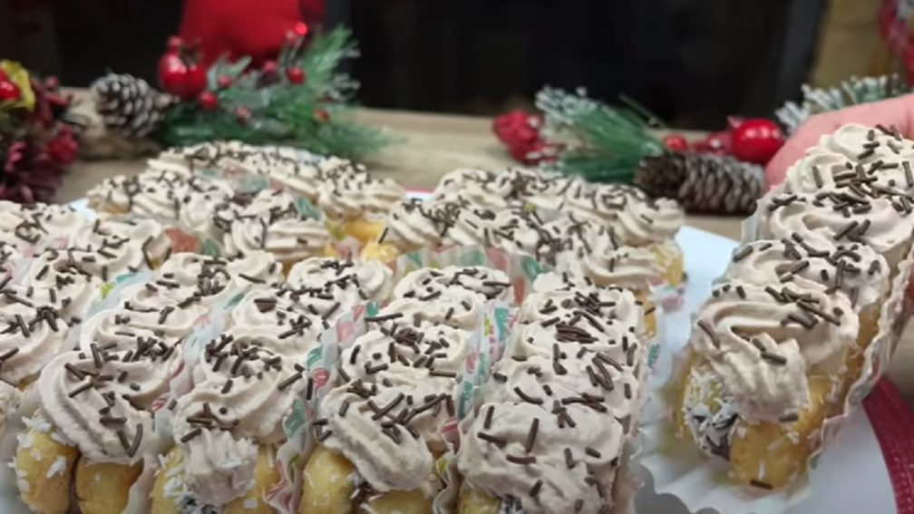 Nepečené Bebe řezy se smetanovým krémem - VařímeDobroty.cz