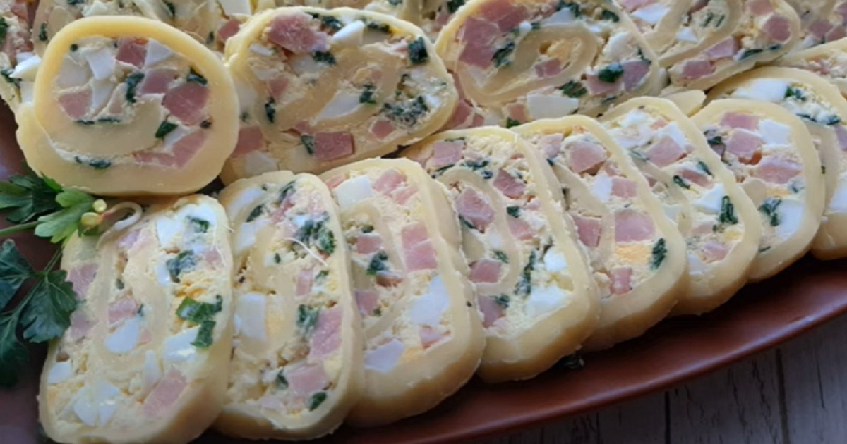 Sýrová roláda se šunkou a vejci – VařímeDobroty.cz