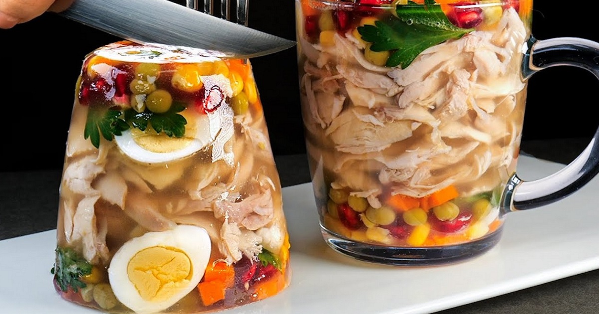 Aspik z kuřecího masa a zeleniny – VařímeDobroty.cz